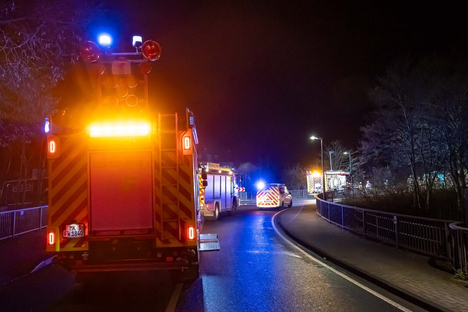 B229 nach LKW-Unfall vorläufig gesperrt - Mein Kierspe